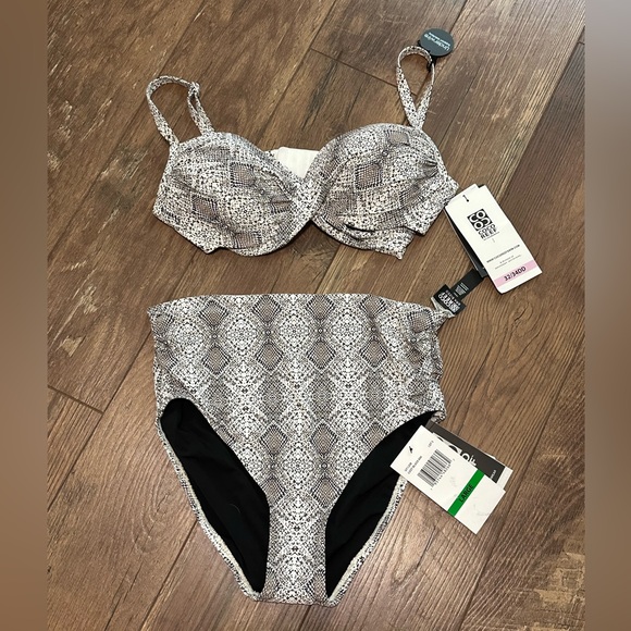 Coco Reef | Swim | Nwt Coco Reef High Waisted Twopiece Swim Suit Large ...